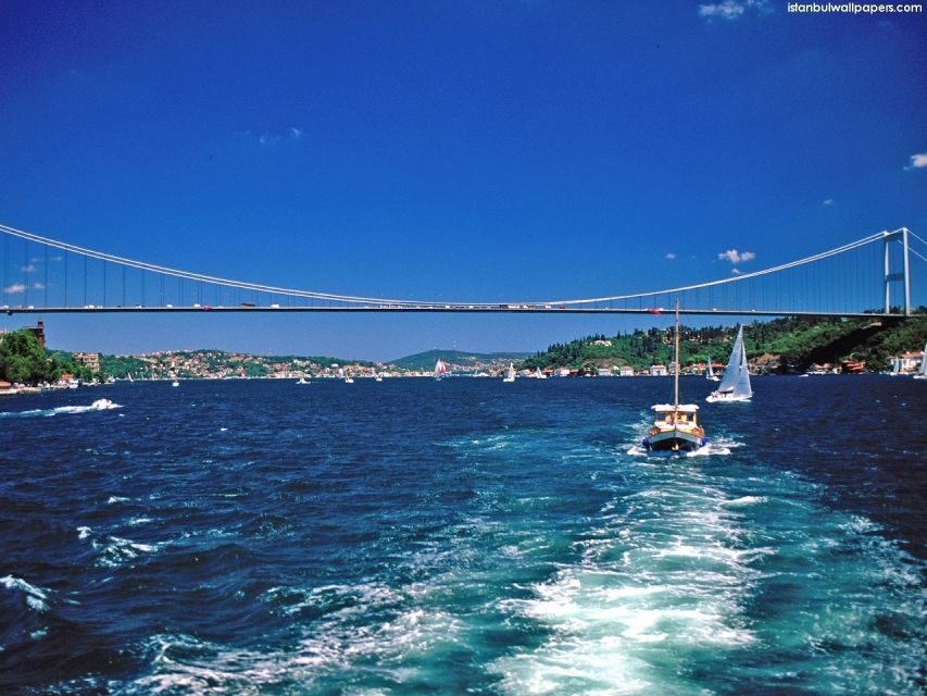 Istanbul: Bosphorus and Golden Horn Boat Tour - Who Should Consider This Tour?