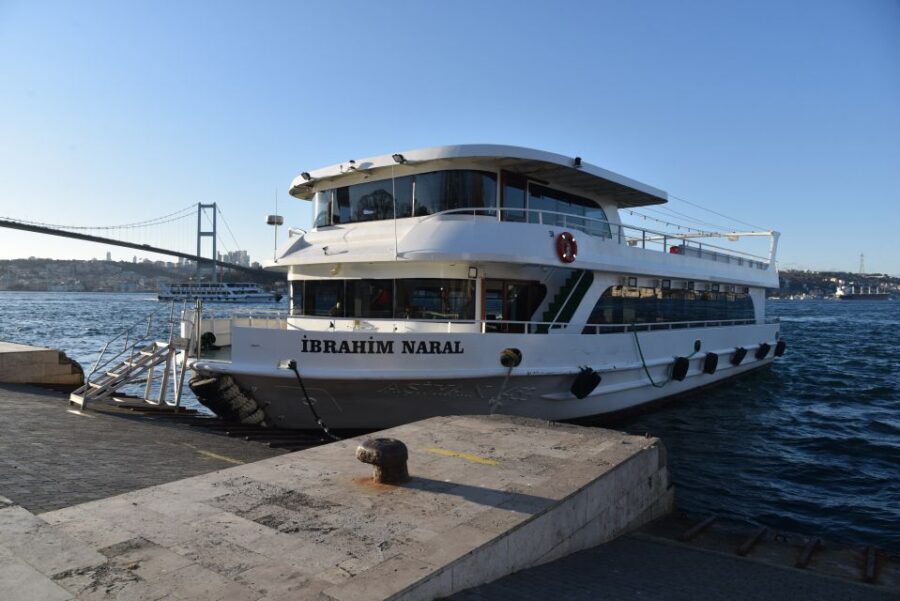 Istanbul: Explore Bosphorous on a Sunset Boat Cruise - The Details: Practicalities and Value