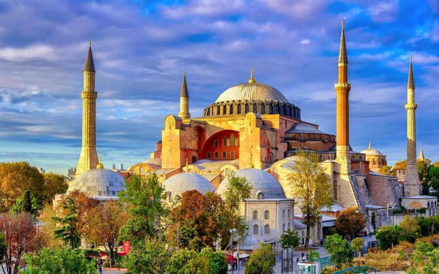 Istanbul: Guided Old City Tour and Bosphorus Sunset Cruise - How the Day Unfolds
