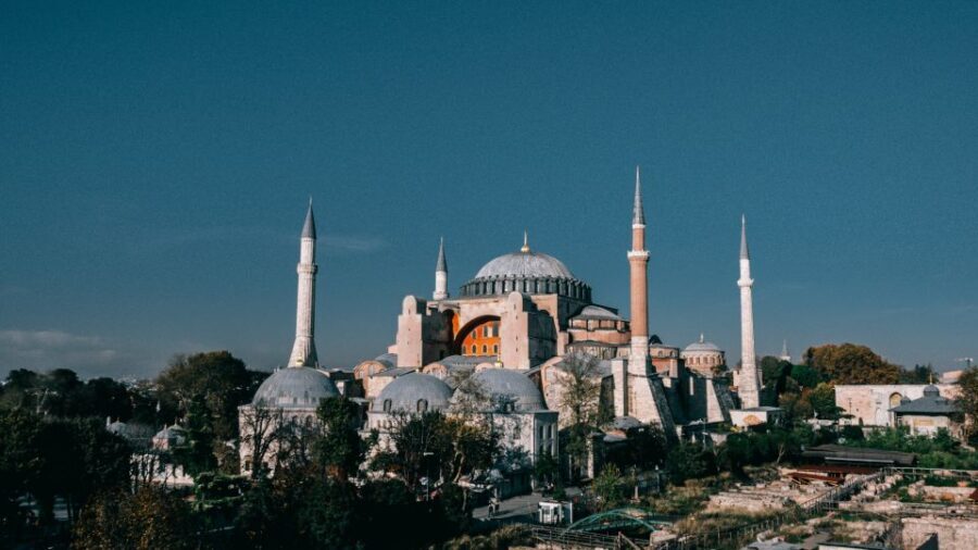 Istanbul: Hagia Sophia, Blue Mosque, Cistern & Bazaar Tour - What Travelers Say: Authentic Voices