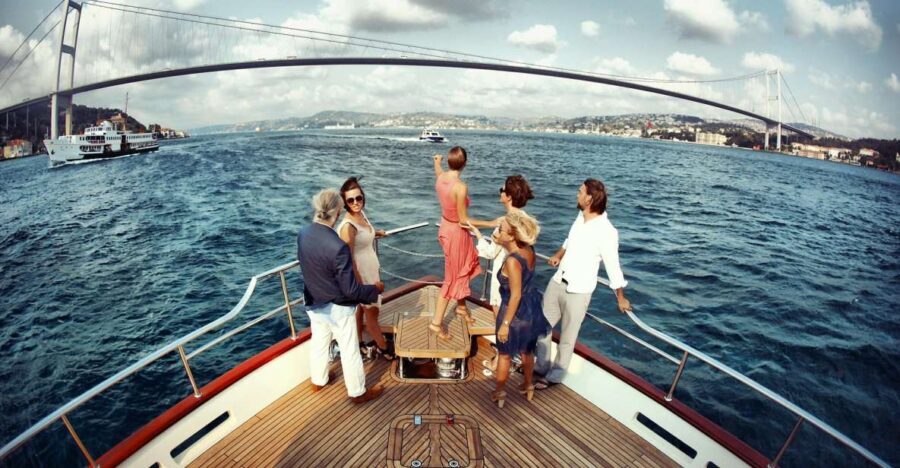 Istanbul: Half-Day Tour with Bosphorus Cruise & Spice Market - Final Thoughts