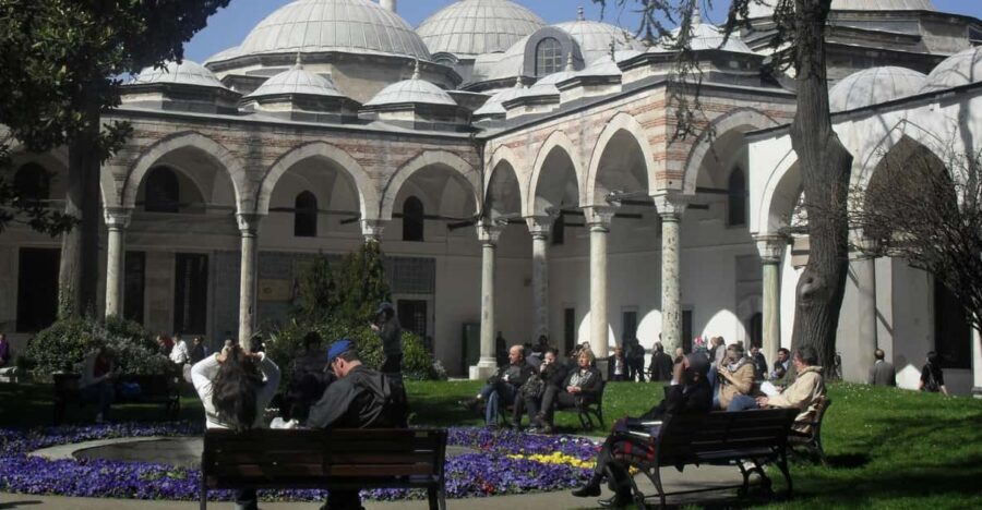 Istanbul: Half-Day Tour with Topkapi Palace - The Sum Up
