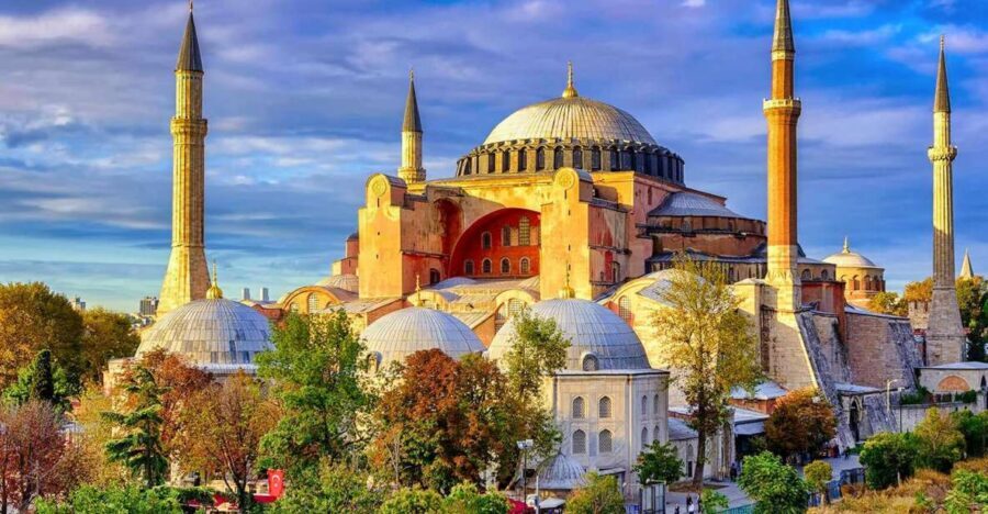 Istanbul: Old City Tour and Luxury Sunset Bosphorus Cruise - The Practical Side