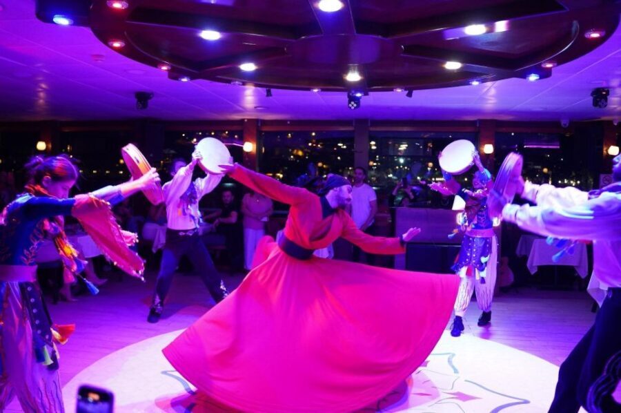 Istanbul: Pasha Istanbul Dinner Cruise - Who Should Consider This Experience?