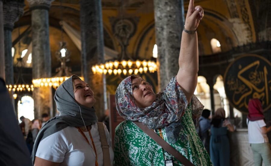 Istanbul: Topkapi, Hagia Sophia and Basilica Cistern Tour - The Experience for Different Travelers