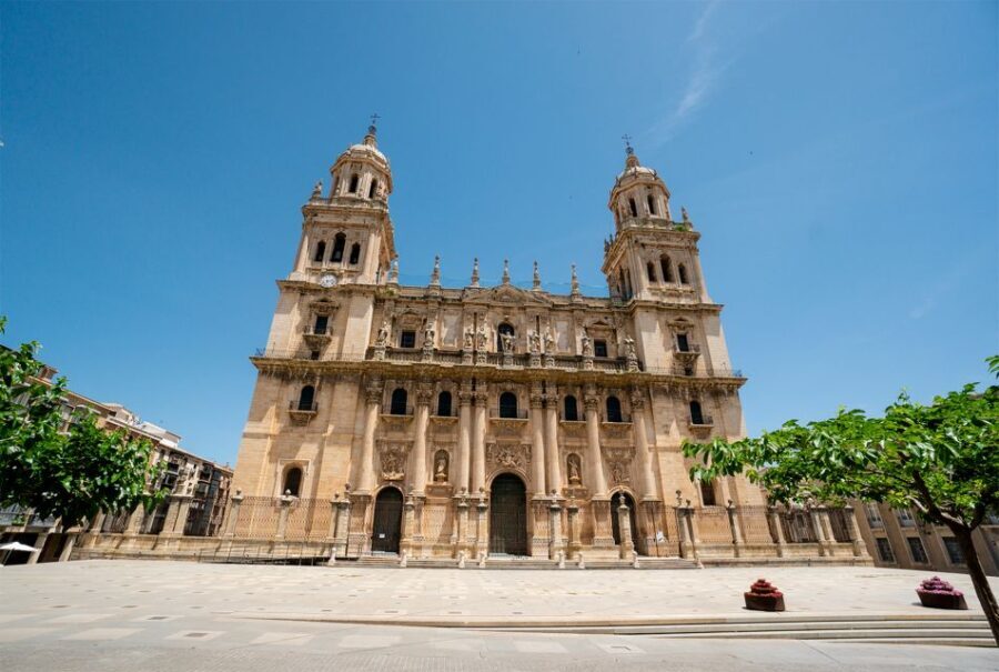 Jaén: 3-hour tour, Cathedral, Jewish Quarter and Arab Baths - What You Can Expect: Experience and Value