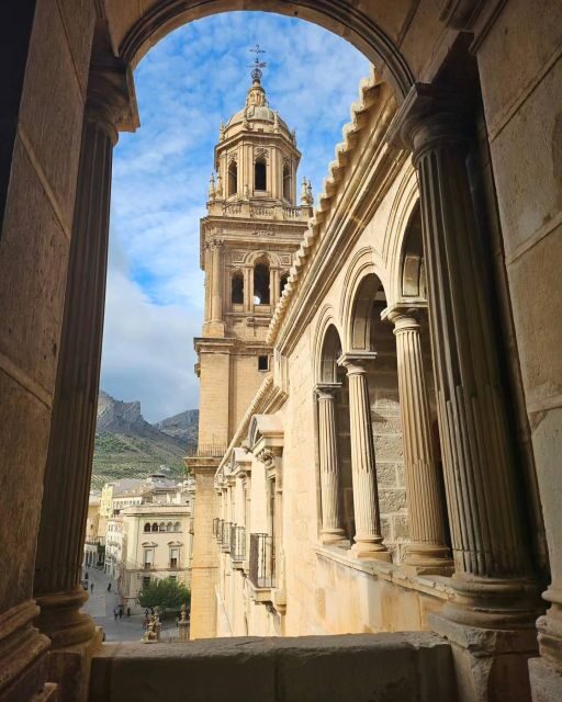 Jaén: Tour, Cathedral, Arch San Lorenzo and Jewish Quarter - Is This Tour Right for You?