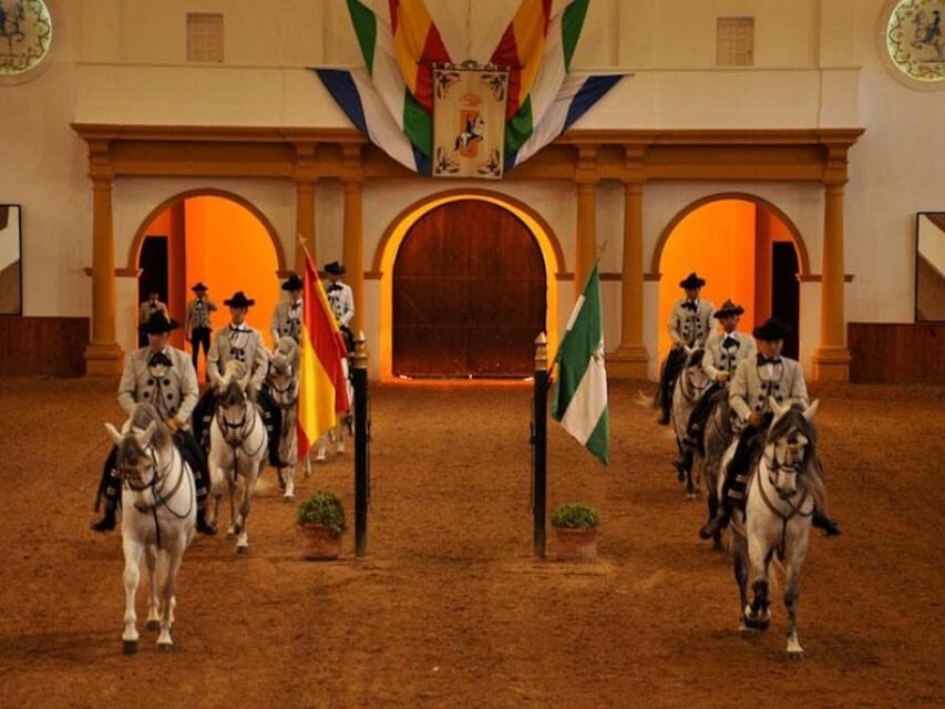 Jerez: Historic center of Jerez and horse show - Who Will Love This Tour?
