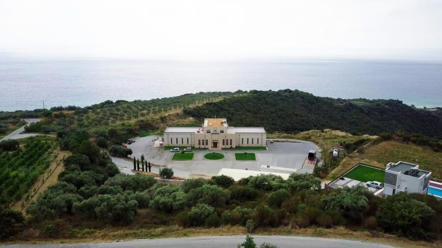 Kavala: VinoTour - Wineries Private Tour - The Details That Matter