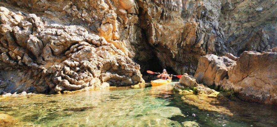 Kayak de Villajoyosa a Benidorm, El Aguilo - The Experience from a Traveler’s Perspective