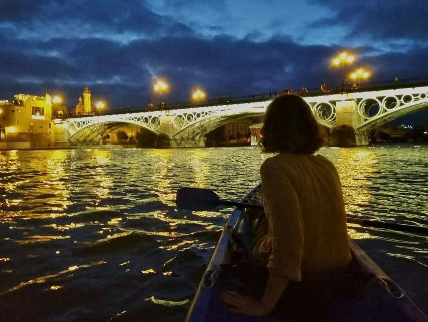 Kayak full moon: Historical part, Triana & La Cartuja - Authenticity and Highlights