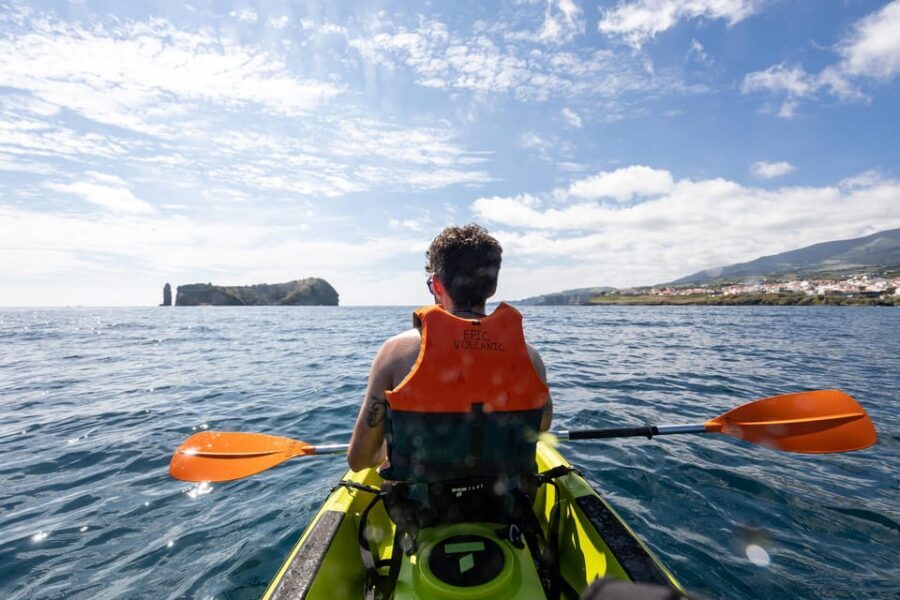 Kayak Guided Tour: Vila Franca do Campo Islet - An In-Depth Look at the Kayak Tour Experience