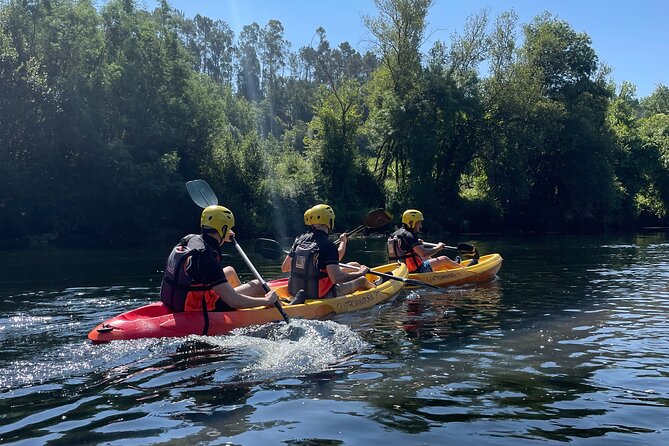 KAYAK TOUR I Going down the Lima River in Kayak | AV - What to Expect from the Lima River Kayak Tour