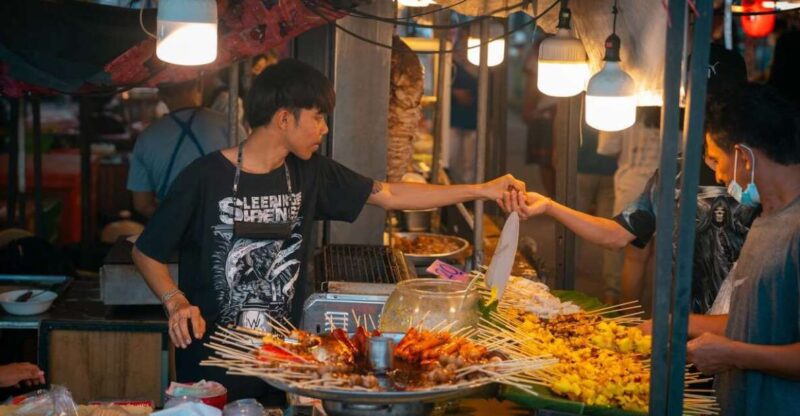 Khaolak Guide Tour to Sunday Market and Rescured Elephant - Key Points