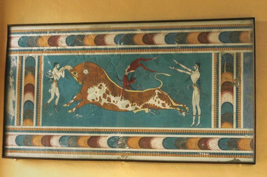 Knossos Palace Skip-the-Line Ticket & Private Guided Tour - Who Should Consider This Tour?