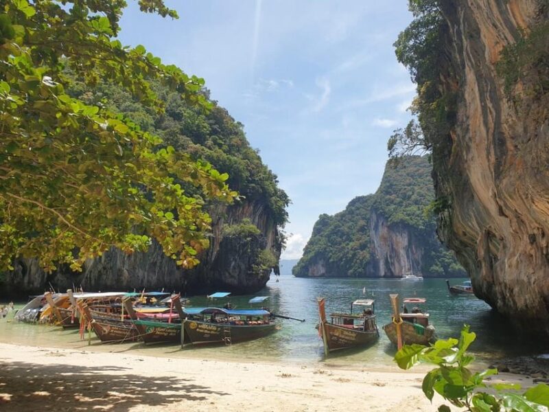 Krabi: Hong Islands - Join tour by Longtail boat - Key Points