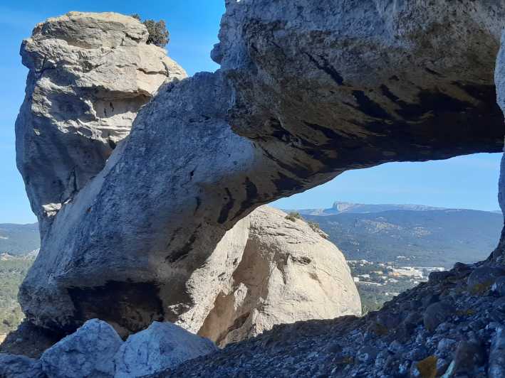 La Ciotat: Calanques National Park Guided Hike - Discovering the Calanques: A Guided Hike Near La Ciotat