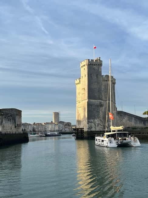 La Flotte en Ré - 5H30 Sailing Catamaran Long Cruise - Setting Sail: What to Expect on the Cruise