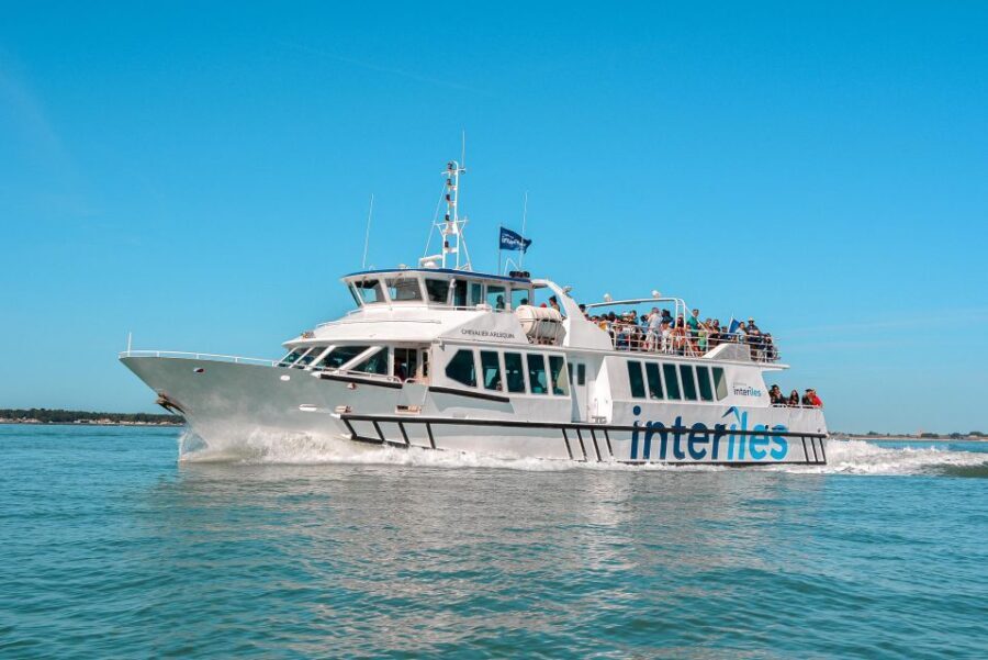 La Rochelle: Boat trip to Fort Boyard (2h00) - Boarding and the Vessel