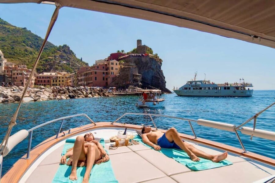 La Spezia: Cinque Terre Boat Tour with Snacks and Drinks - Final Thoughts