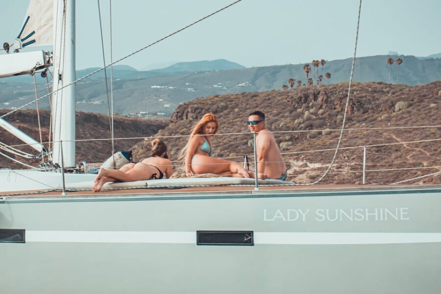 Lady Sunshine Luxury Boat Private Tour, 2, 4 or 8 hours - The Highlights of the Tour