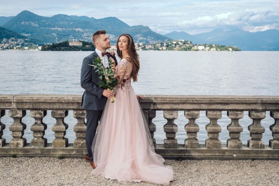 Lake Maggiore: Romantic couple photoshooting on the islands. - The Itinerary Breakdown