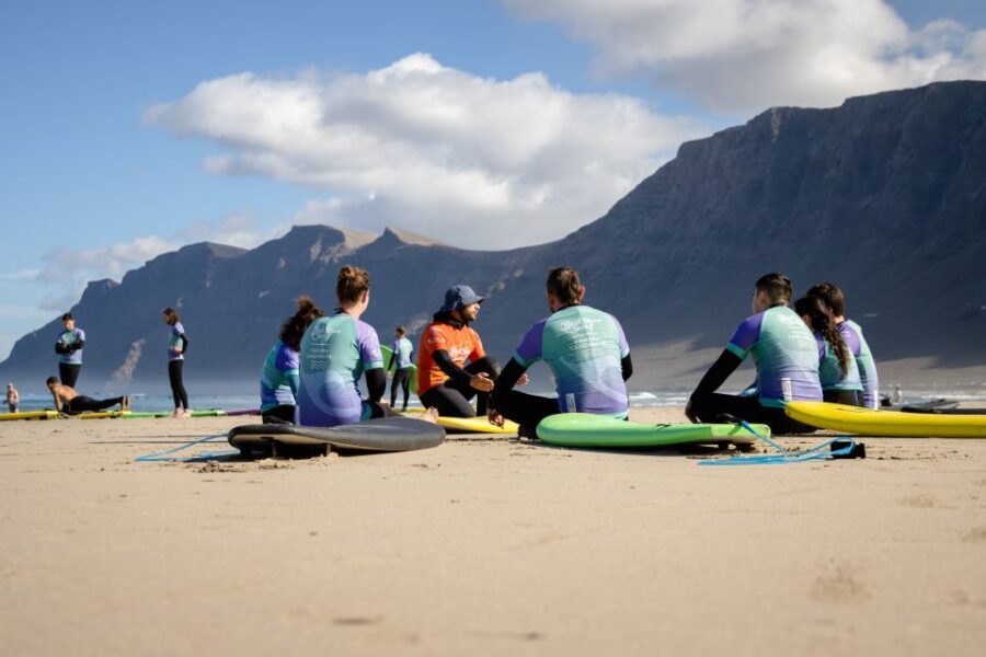 Lanzarote: Famara Beach Surfing Lesson for All Levels - FAQ