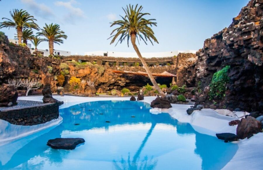 Lanzarote: Volcanic Landscapes Tour with Panoramic Views - Why Choose This Tour?