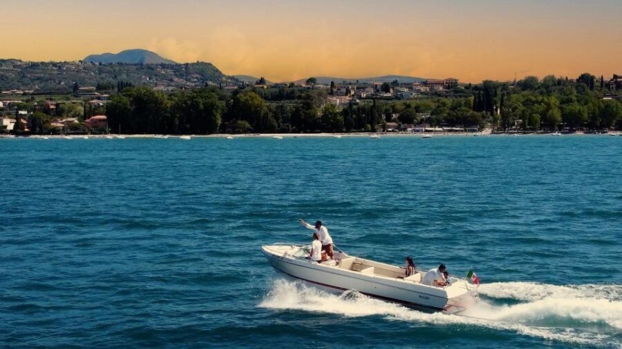 Lazise: Sunset Cruise with Wine aperitif on lake Garda - An Elegant Sunset Journey