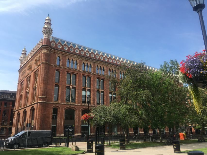 Leeds: 2-Hour Highlights Walking Tour - Who Will Love This Tour?