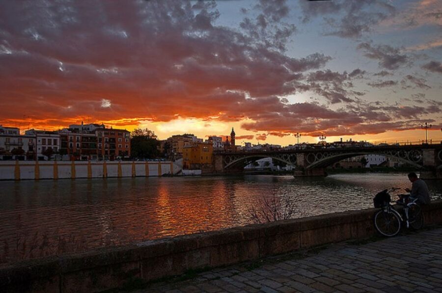 Legends of Triana Walking Tour in Spanish - Final Thoughts