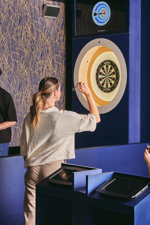 Les Petites Flèches: the only interactive Dart Bar in Paris! - The Experience: What to Expect