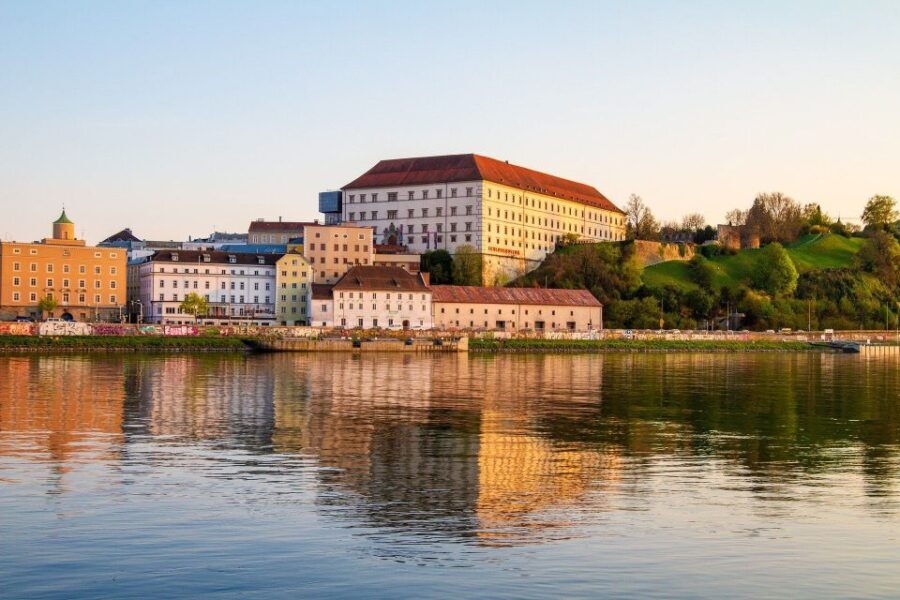 Linz Private Walking Tour - Is This Tour Worth the Price?
