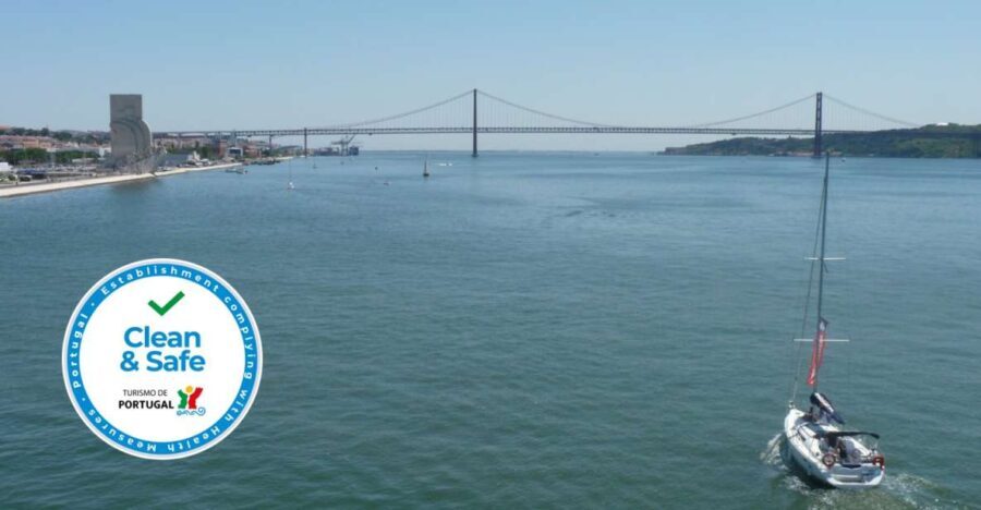 Lisbon 1H Private Tour by SAILBOAT / SAIL or POWER CATAMARAN - What to Expect on This Lisbon Private Yacht Tour