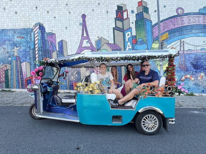 Lisbon: 3-HOUR Guided Tuk Tuk Tour in Old Town & City Center - The Practical Details