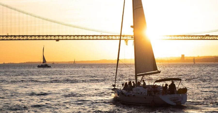 Lisbon: Alfama Charms, Tapas, Wine and Sunset Boat Cruise - An In-Depth Look at the Tour
