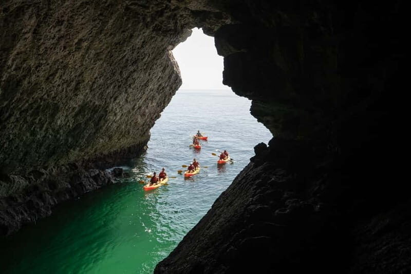 Lisbon: Arrabida Park Kayak Tour with Beach Picnic - The Experience in Context