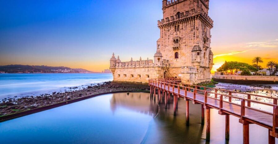 Lisbon: Belem Private Tuk-Tuk Tour for 2 hours - What You Can Expect: An Inside Look at the Tour