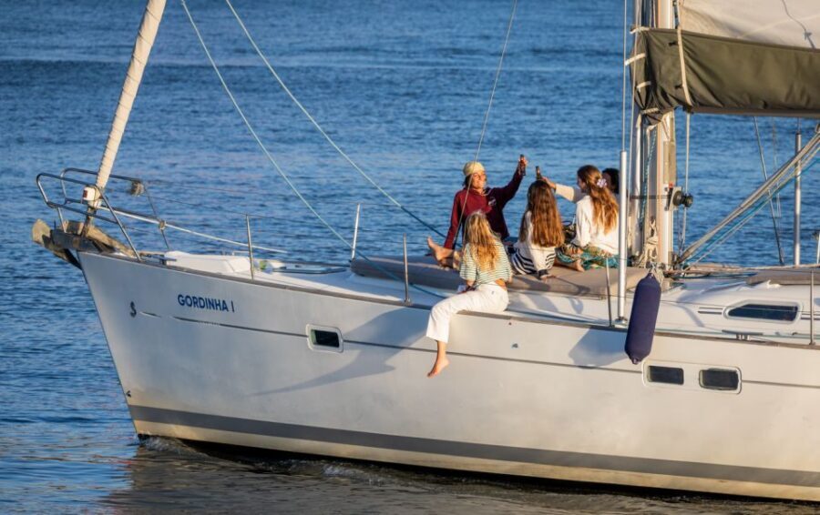 Lisbon: Boat Tour - the most Comfortable Sailboat - The Itinerary and Landmarks