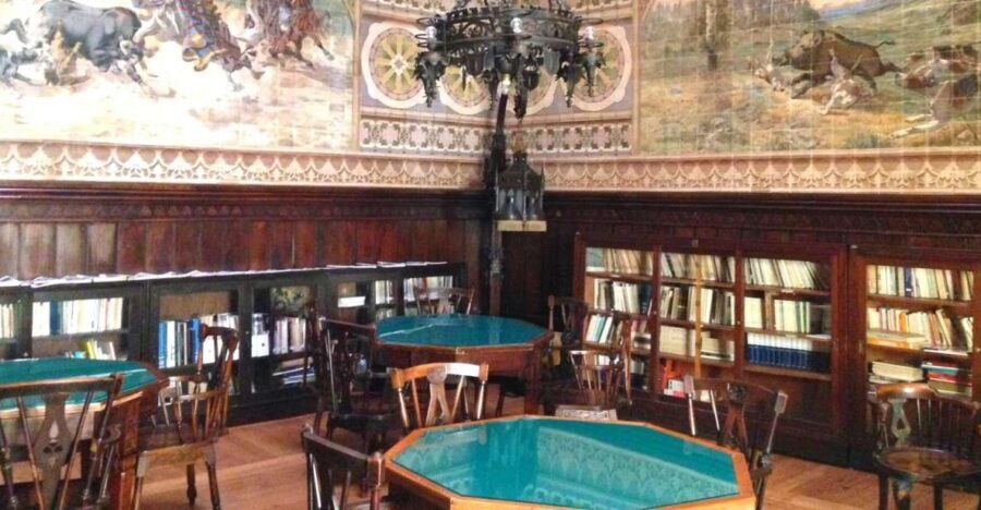 Lisbon: City of Spies Guided Walking Tour - Itinerary Breakdown