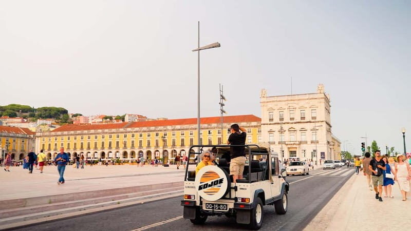 LISBON DAILY TOUR in a Vintage Jeep with FOOD&DRINK Tastings - Detailed Breakdown of the Itinerary