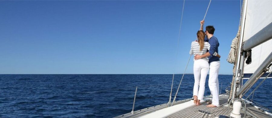 Lisbon Exclusive Private Boat Tour - daytime or sunset - What Does the Tour Include?