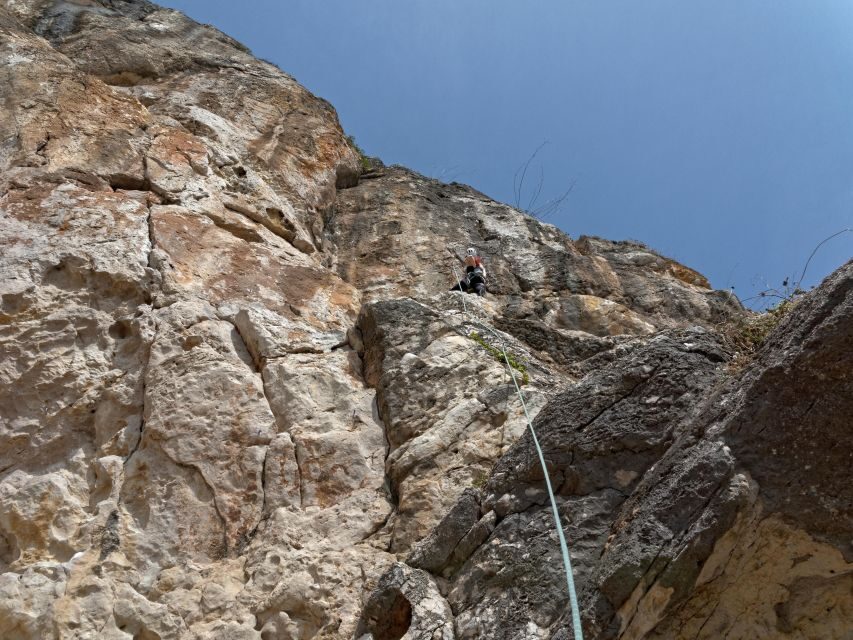Lisbon or Sesimbra: Guided Rock Climbing Tour in Arrábida - What to Expect on Your Climbing Day
