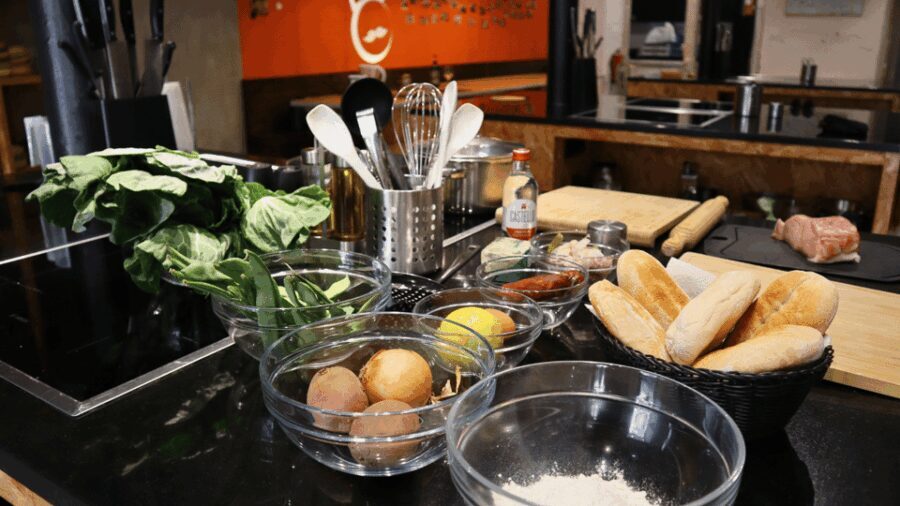 Lisbon: Portuguese street food cooking class with Drinks - What the Reviews Say: Authenticity and Enjoyment