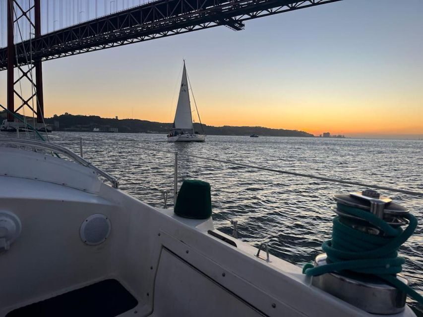 Lisbon: Private City Boat Tour with Sunset Option - Exploring the Itinerary in Detail