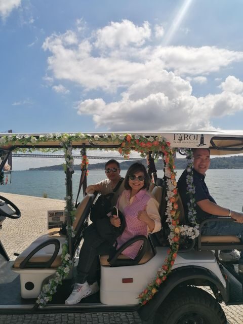 Lisbon: Private City Tour in Alfama and Chiado with Tuk Tuk - Key Points