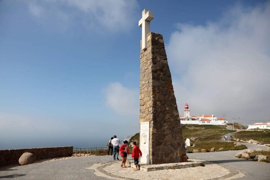 Lisbon: Private Sintra, Cascais & Cabo da Roca Day Trip - What to Expect: Logistics and Practical Tips