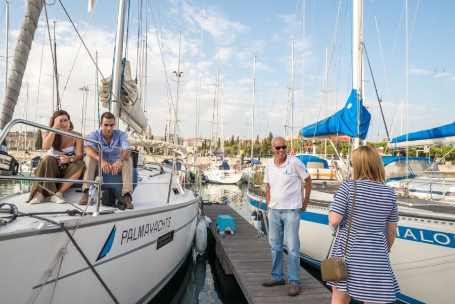 Lisbon: Private Sunset Cruise on the Tagus River with Drink - What Makes This Tour Special?