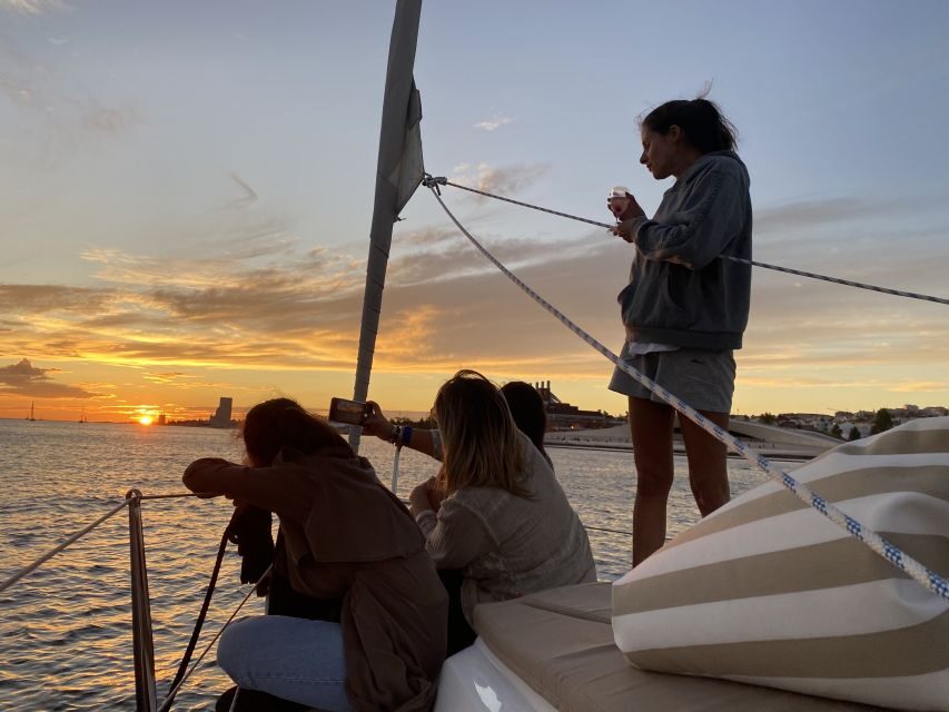 Lisbon: Private Tagus River Sunset Cruise on a Luxury Boat - The Itinerary in Detail