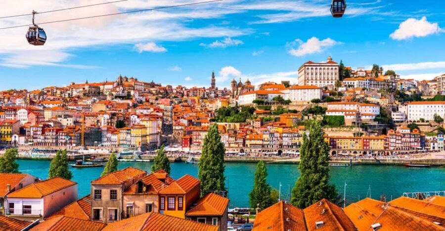 Lisbon: Rent a car with a driver and create your own Tour - What Makes This Tour Special?